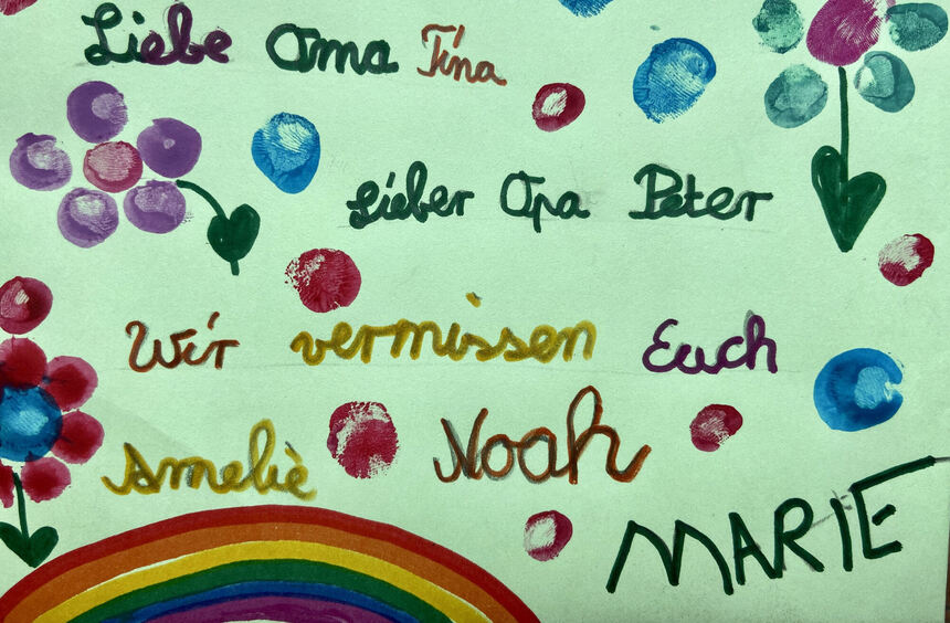 "Corona ist echt blöd" - Kinder schreiben Oma und Opa